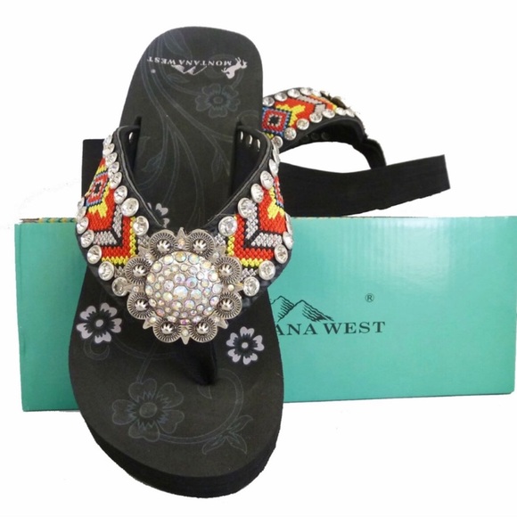 Montana West | Shoes | Nwt Montana West Aztec Western Wedge Sandals M ...